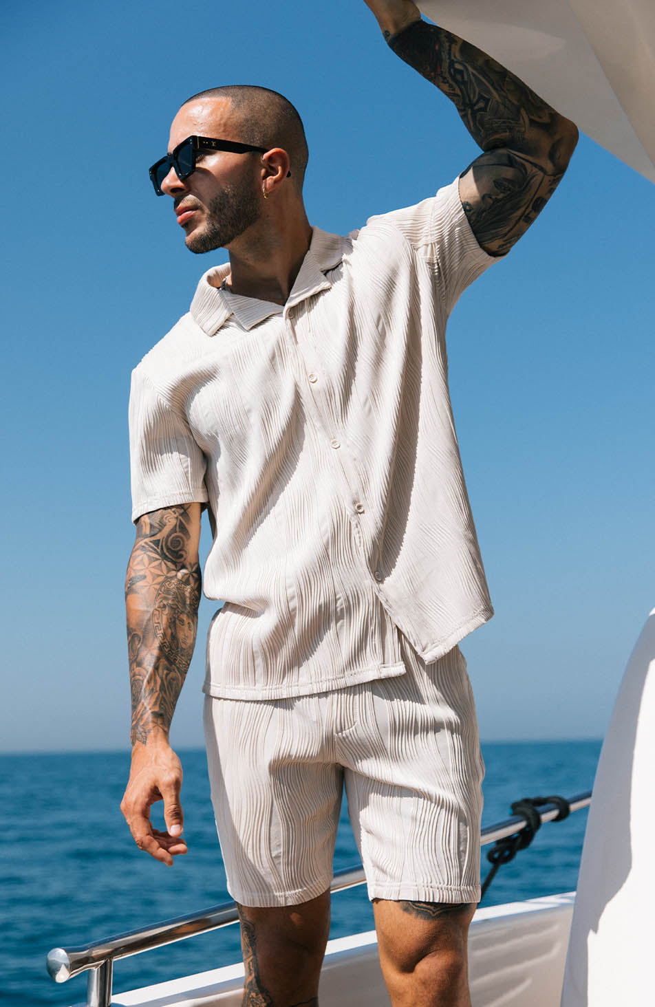 Wave Shorts in Stone – MAUVAIS (USA)