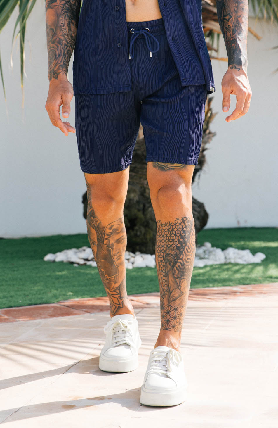 Wave Shorts in Navy – MAUVAIS (USA)